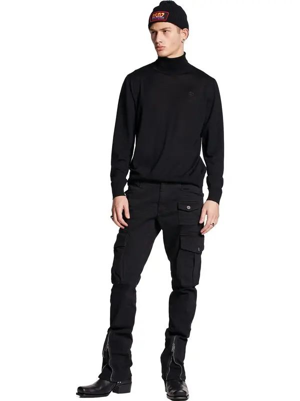 Dsquared2 Cargo Pants With Zipper Detail - Black