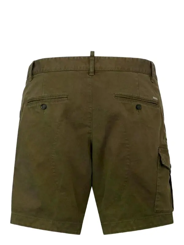 Dsquared2 Cargo Shorts With Distressed Finish And Metal Logo Plaque - Green