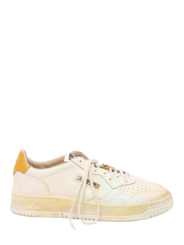AUTRY Medalist Leather Sneakers - White
