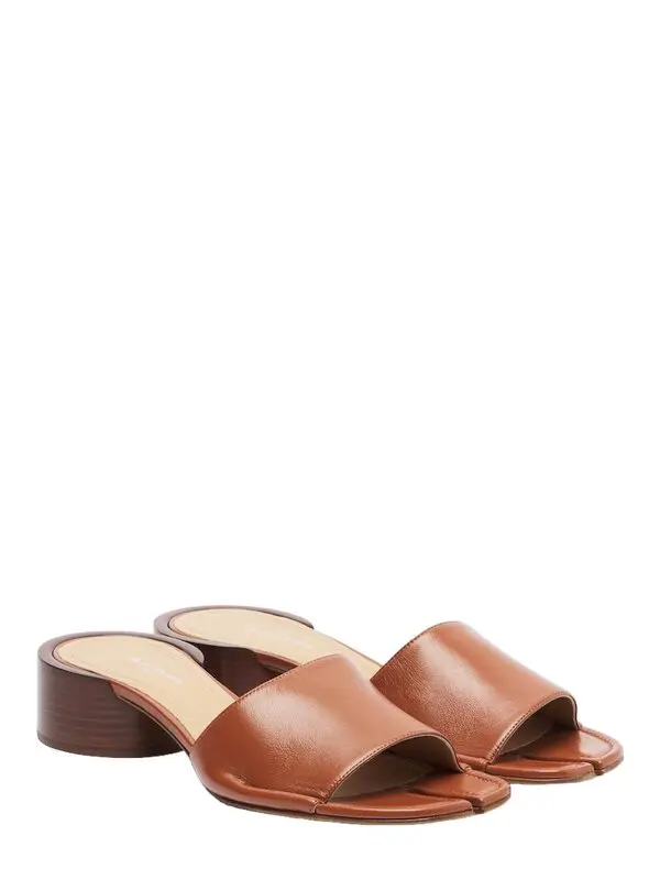 MAISON MARGIELA Leather Tabi Mules - Brown