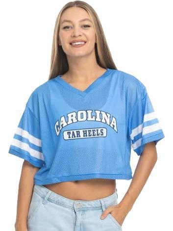 ZOOZATZ Carolina Tar Heels V-neck Mesh Cropped T-shirt - Light Blue