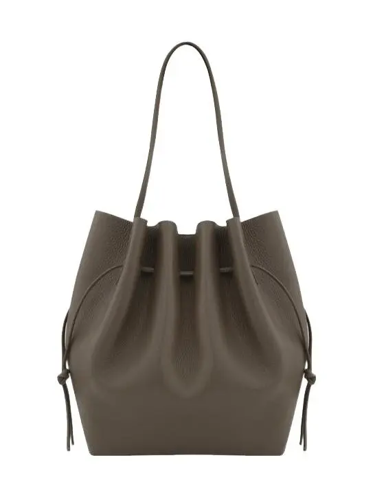 Yuzefi Scallop Tote Bag - Black