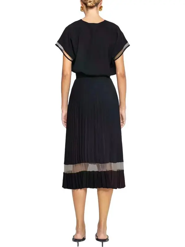 NISSA V-neck Top With Graphic Detailing - Black
