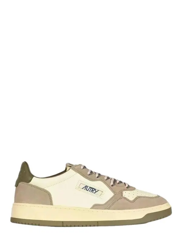 AUTRY Medalist Perforated Panel Sneakers - Neutrals
