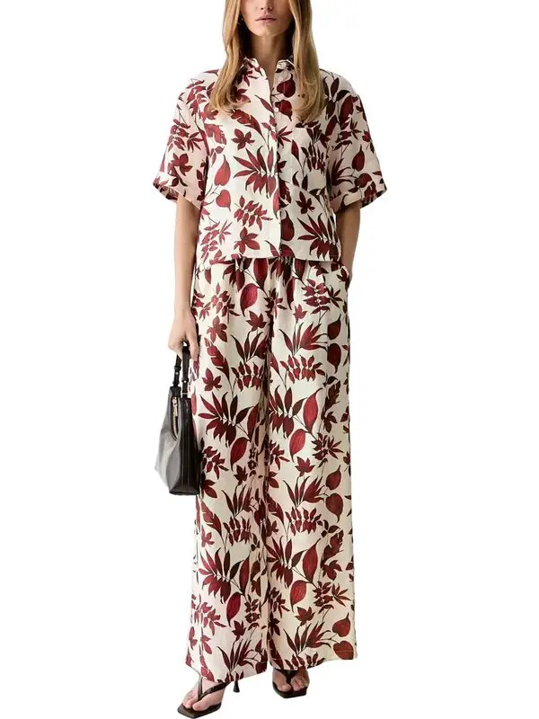 VICOLO Leaf-print Short-sleeve Shirt - Neutrals