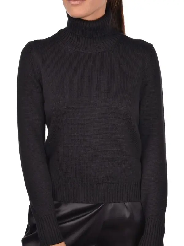 GRAN SASSO Ribbed Turtleneck Sweater - Black