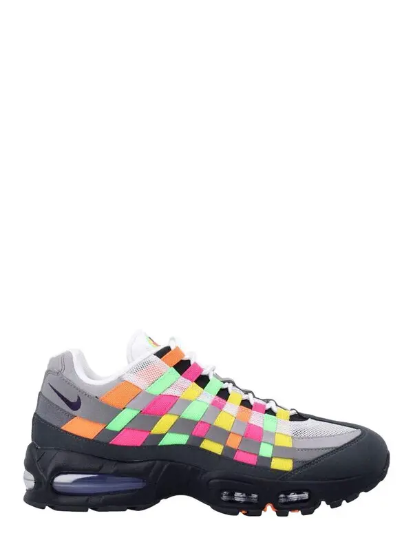 Nike Athletic Sneakers - Multicolor