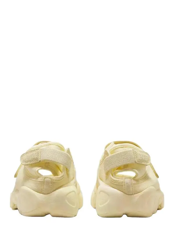 Nike Rift Neo Split Toe Sneakers - Neutrals