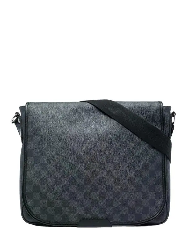 LOUIS VUITTON Damier Graphite Daniel Mm Crossbody Bag - Black