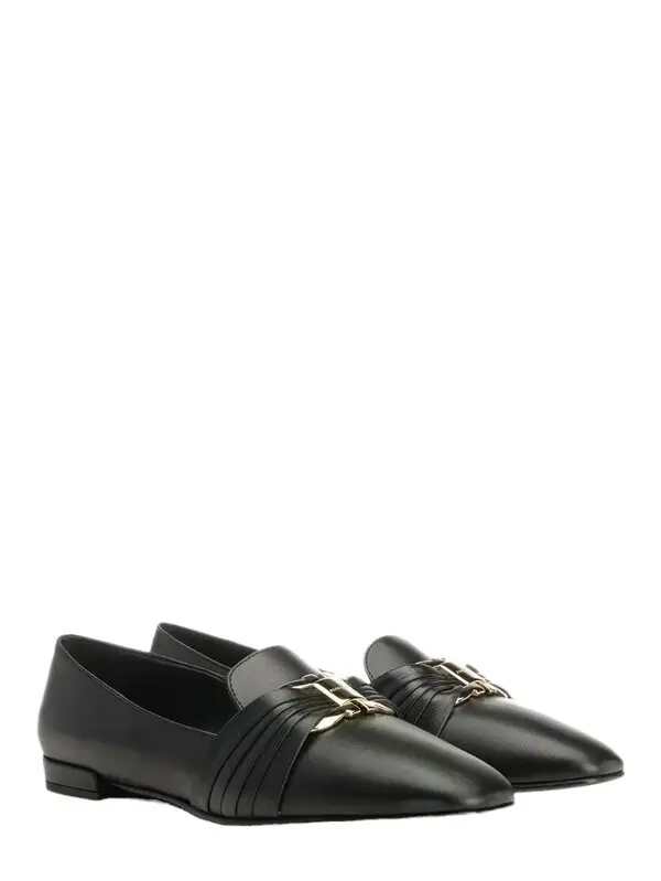 FERRAGAMO Gancini Plaque Leather Loafers - Black