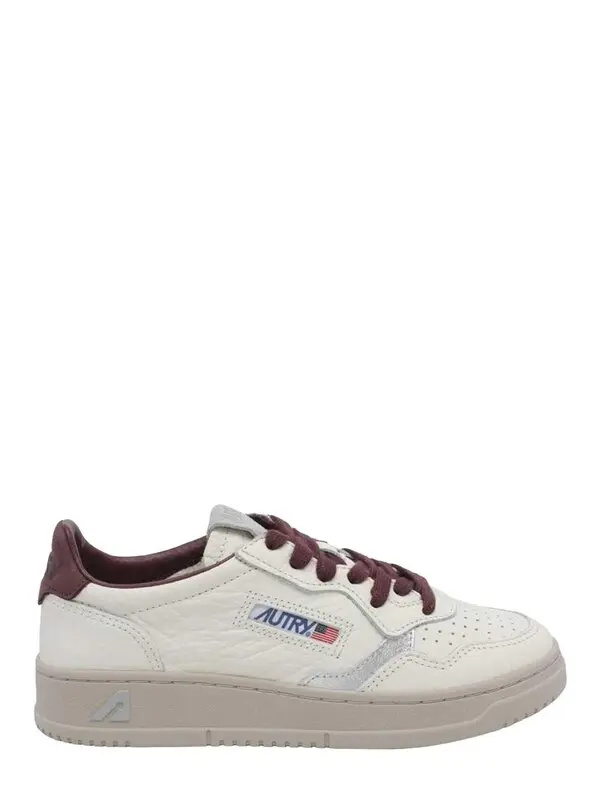 AUTRY Medalist Low Top Sneakers - White