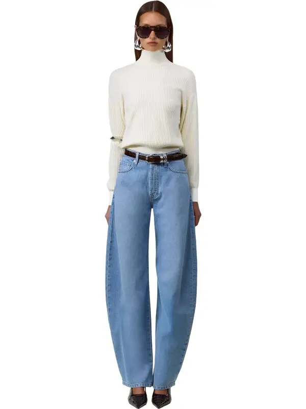 SAME Relaxed Ribbed Turtleneck With Structured Fit - Cream