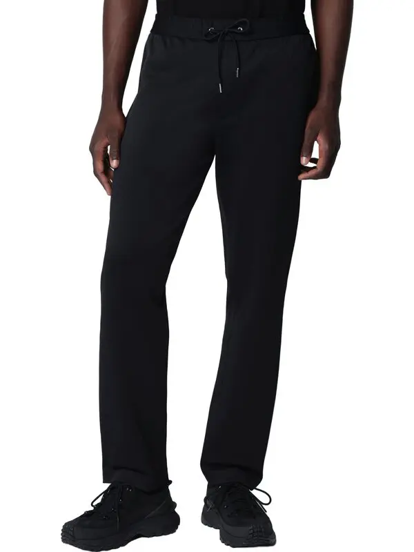 Moncler Jogger Trousers With Logo Patch - Black