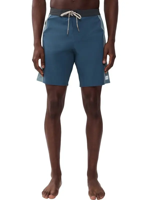 KATIN Otg Archer Surf Trunks 18 - Stargazer