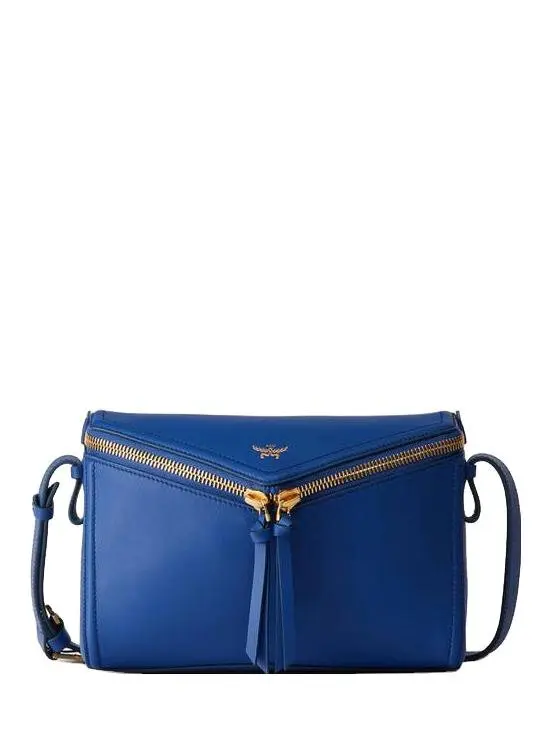 Mcm Small Diamant 3d Shoulder Bag In Calfskin - Black