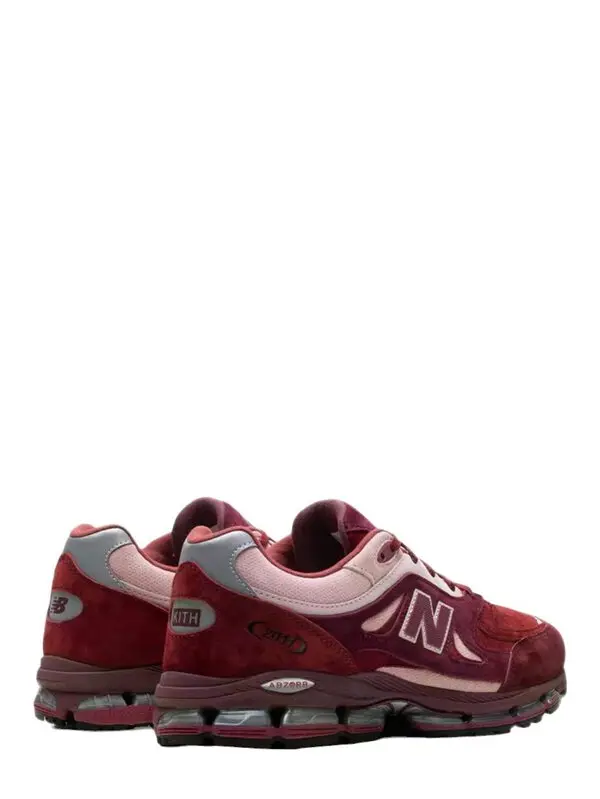 NEW BALANCE X Kith 2011 Panelled Sneakers - Red