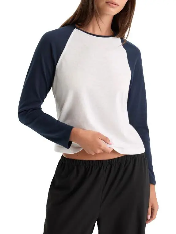 Good American Long Sleeve Raglan T-shirt - Chalk