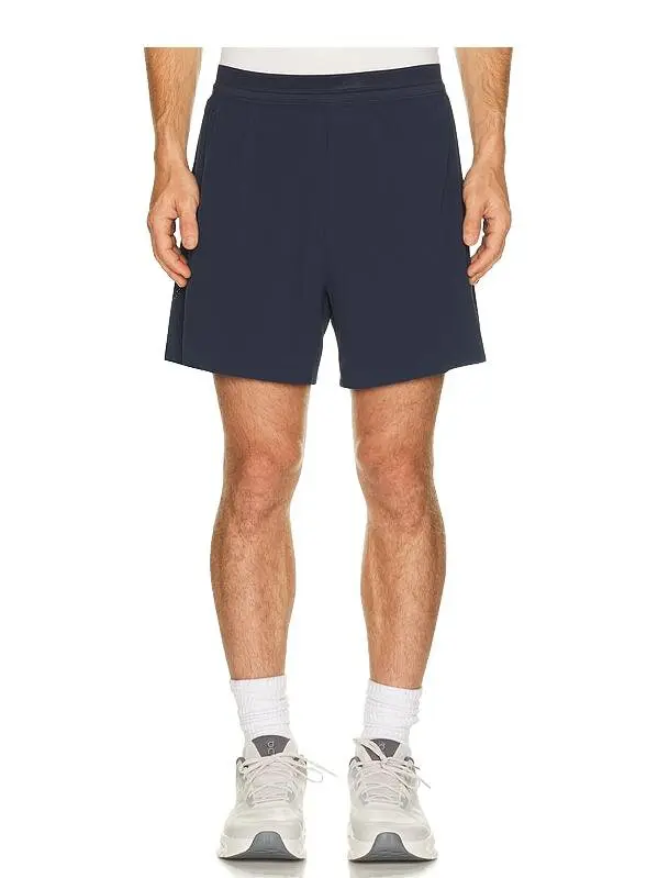 On Performance Shorts - Midnight