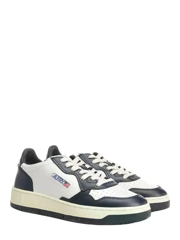 AUTRY Medalist Low Sneakers - White