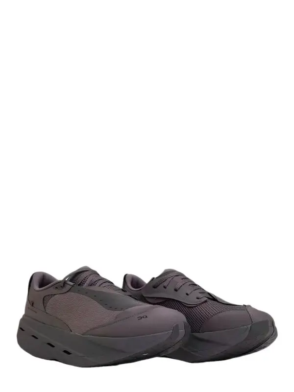 On Cloudboom Volt Sneakers - Grey
