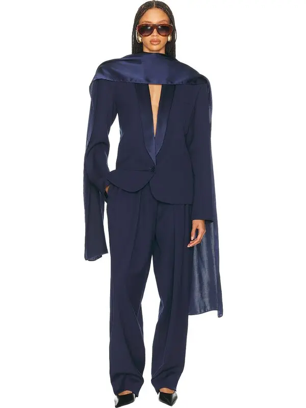 HELSA The Tux Blazer In Wool - Navy