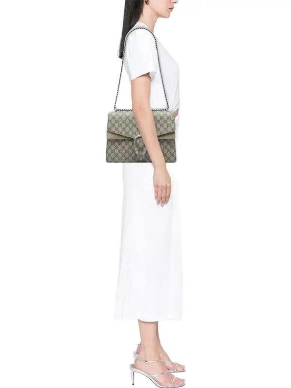 Gucci Medium Gg Supreme Dionysus Shoulder Bag - Neutrals
