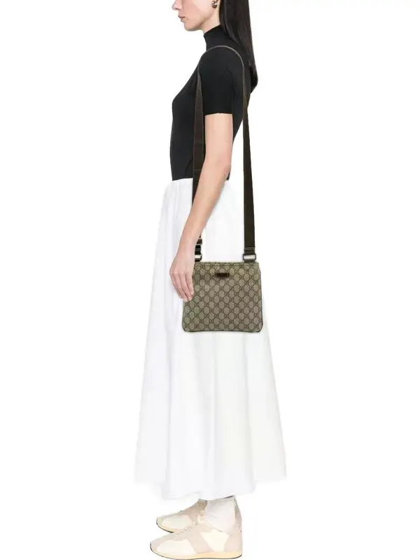 Gucci Gg Supreme Crossbody Bag - Neutrals