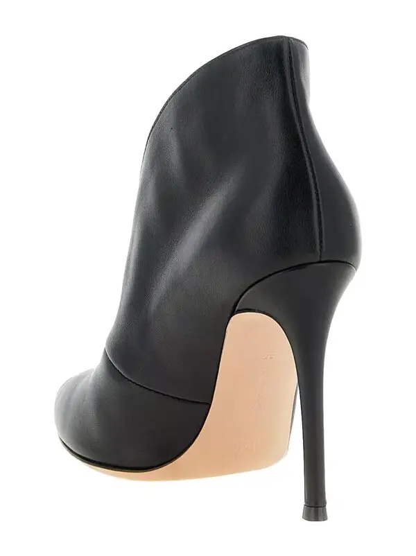 GIANVITO ROSSI Vamp Peep-toe Stiletto Pumps - Black