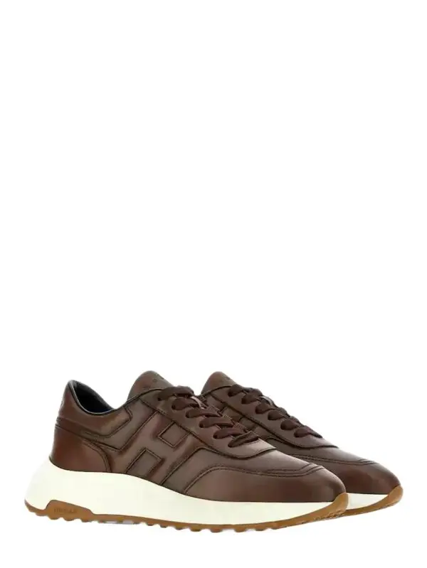 Hogan Logo-patch Sneakers - Brown
