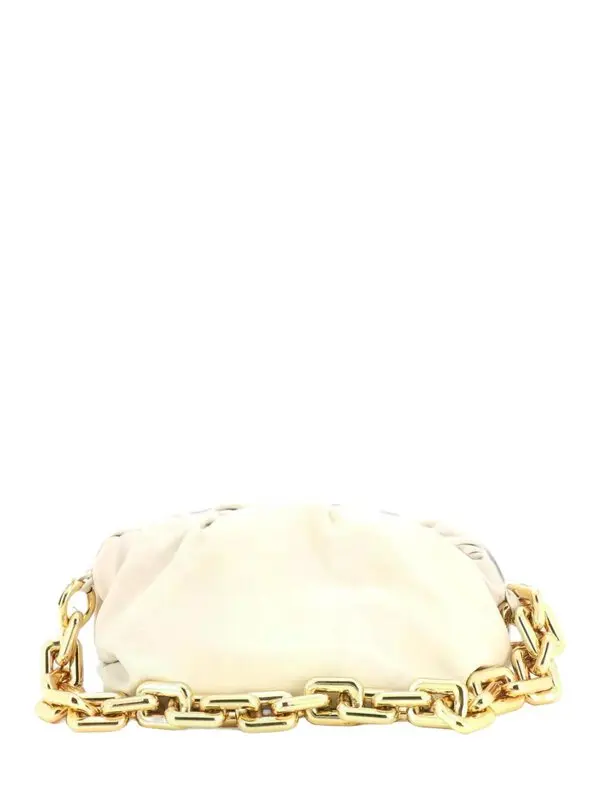 Bottega Veneta The Chain Pouch Leather Shoulder Bag - Neutrals