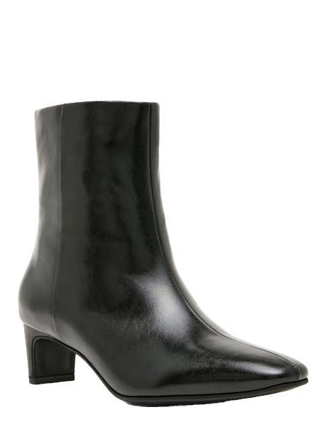 Blondo Serra Waterproof Ankle Bootie - Black Smooth