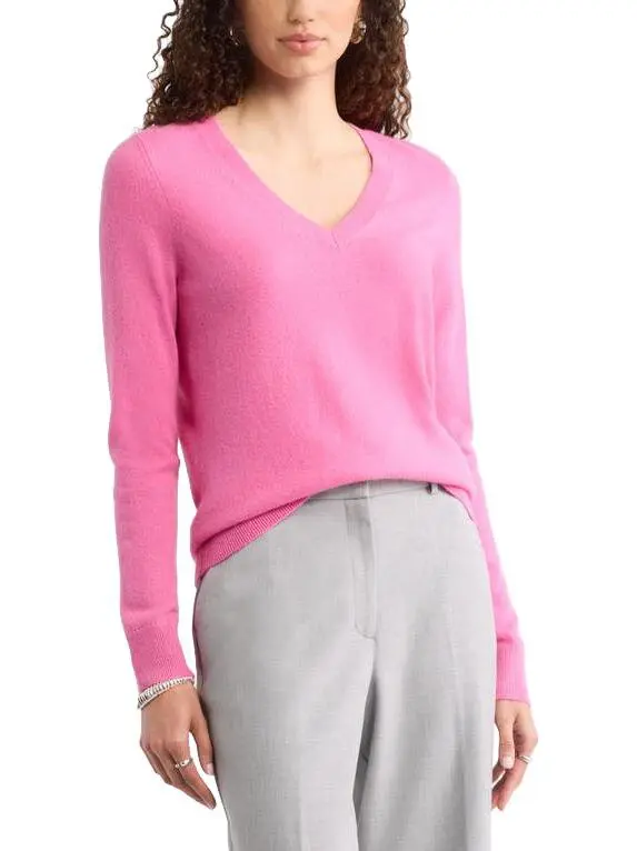 Nordstrom V-neck Cashmere Sweater - Pink Boss