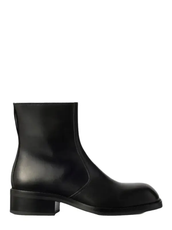 LEMAIRE Zipped Ankle Boots In Shiny Leather - Black