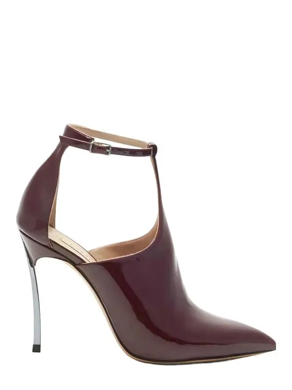 Casadei Blade Debby Pumps With T-bar Strap - Red