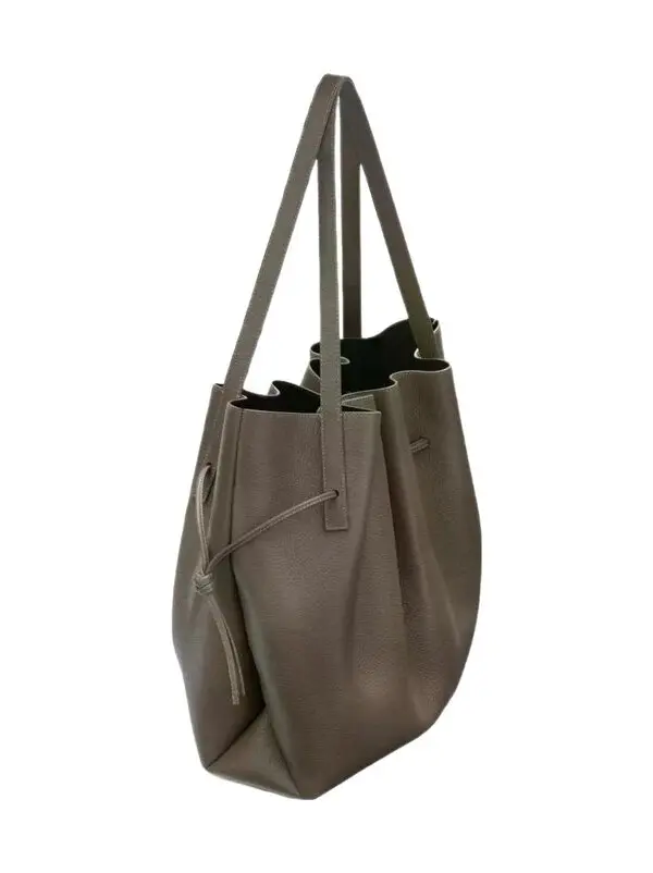 Yuzefi Scallop Tote Bag - Grey