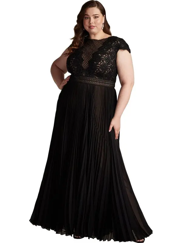 Tadashi Shoji Surette Sequin Embroidered And Pleated Chiffon Gown Plus Size - Black/nude