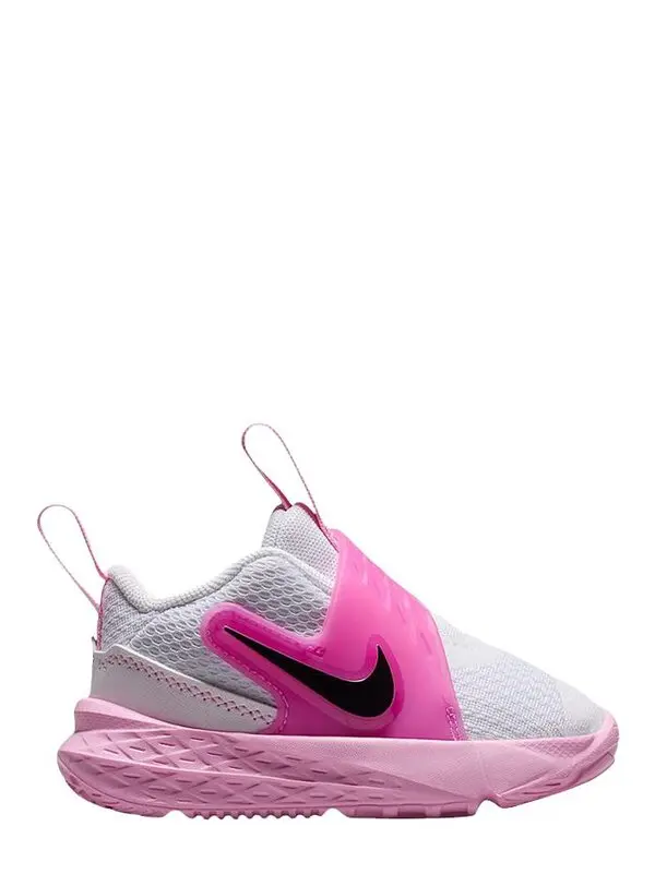 Nike Team Hustle D 12 Td Athletic Sneakers - Pink