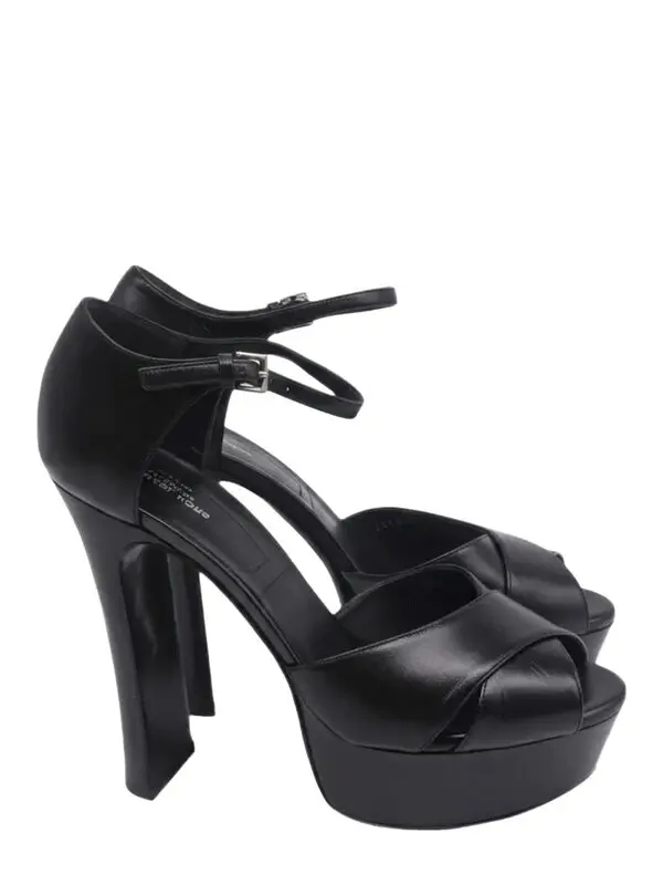 Michael Kors 2010-2020s Huxley Platform Sandals - Black