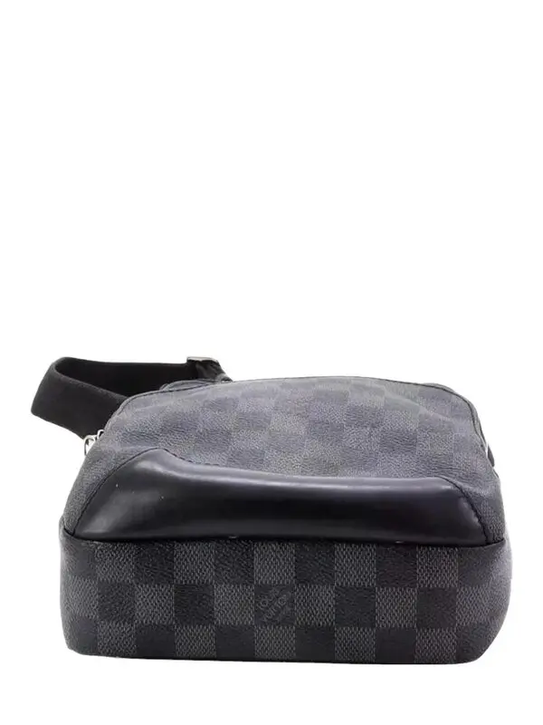 LOUIS VUITTON Avenue Sling Bag Damier Graphite Crossbody Bag - Black