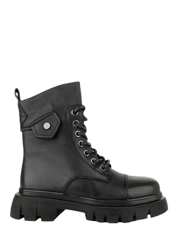 LINDA BAUMANN Lace-up Lug-sole Ankle Boots - Black
