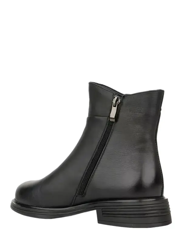 LINDA BAUMANN Zip-fastening Ankle Boots - Black