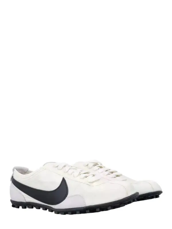 Nike Logo Patch Panelled Sneakers - Neutrals