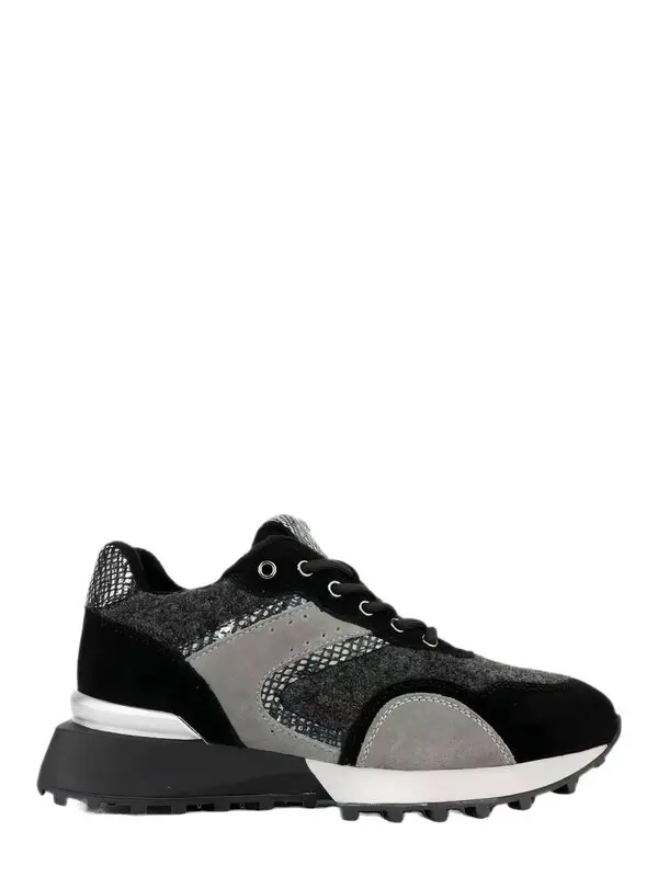 LINDA BAUMANN Panelled Sneakers - Black