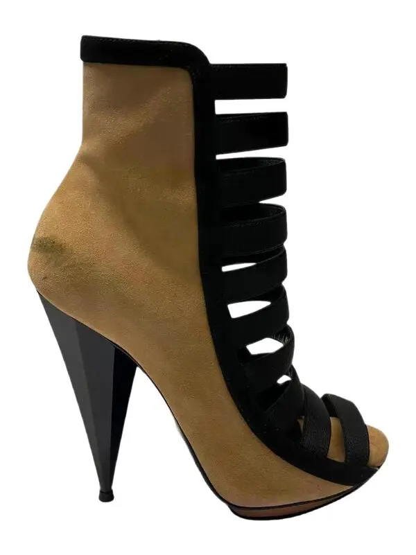 Gucci Olimpia Suede Elastic-strap Boots - Brown