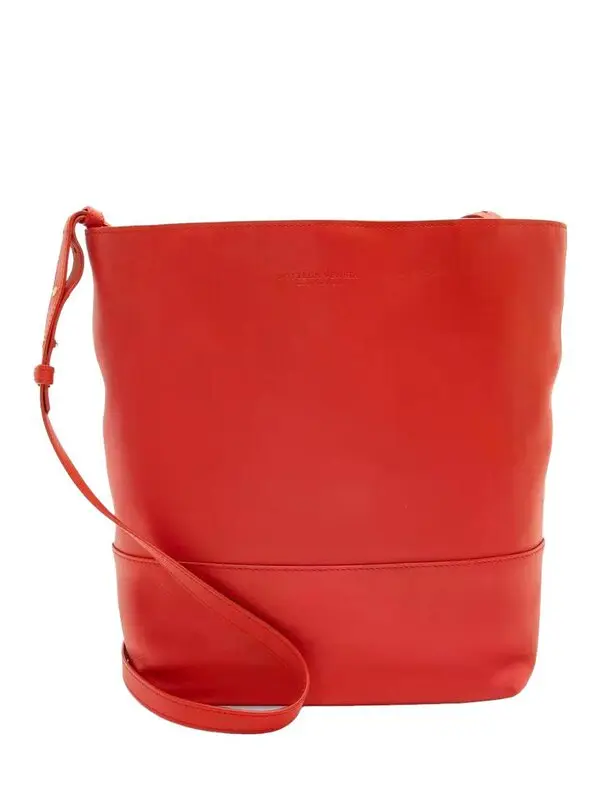 Bottega Veneta Nappa Leather Bucket Bag - Red