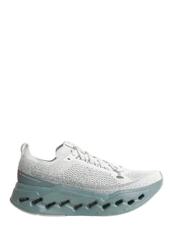 On Cloudsurfer Max Trainers - Grey