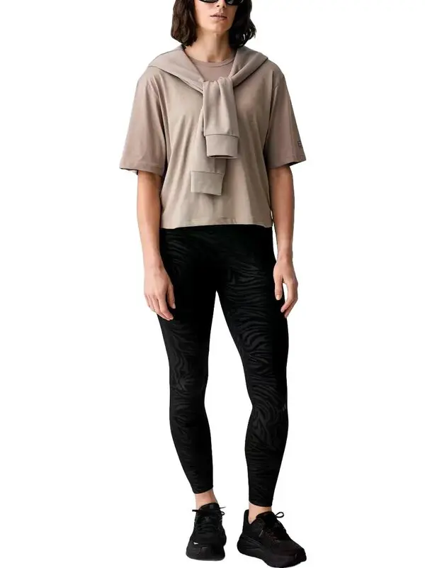 EA7 Emporio Armani Lotus Embroidered T-shirt - Neutrals
