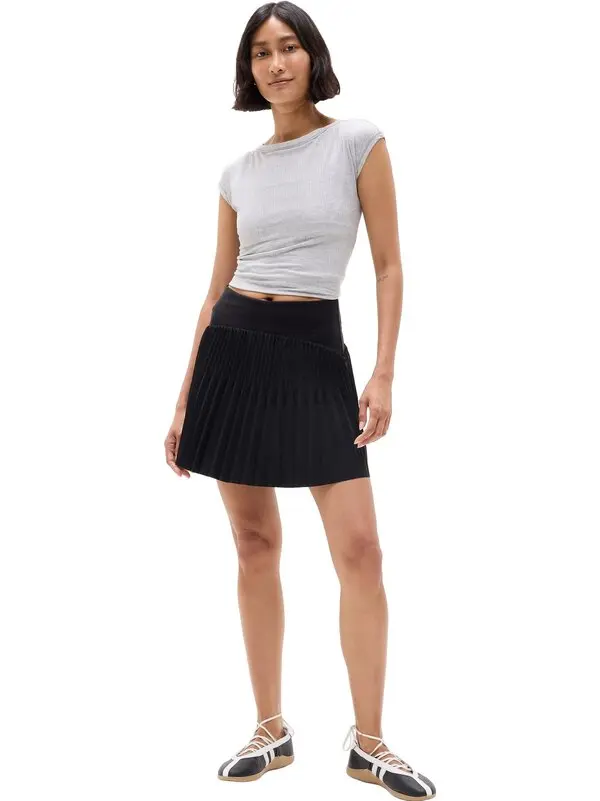 Athleta Featherweight Plissé Skort - Black