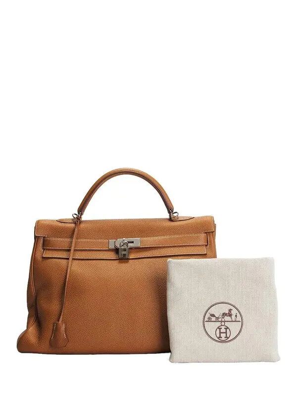 Hermès Kelly 40 Handbag In Togo Leather - Gold