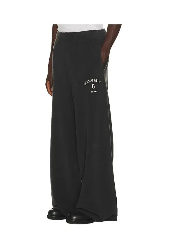 MAISON MARGIELA Pants In Black - Anthracite